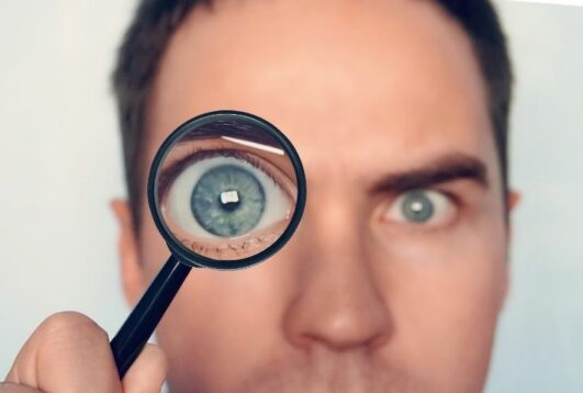 15 Common Habits of Highly Intelligent People - Housely