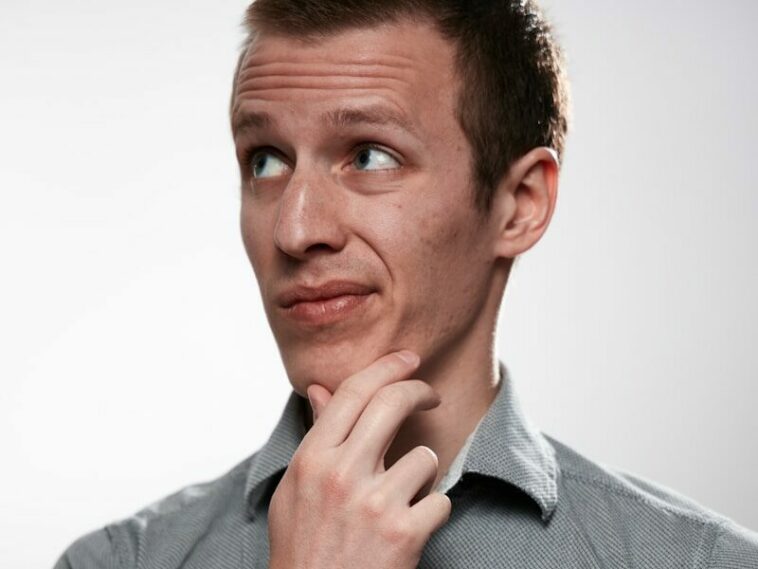 15 Traits of Highly Intelligent People - Housely