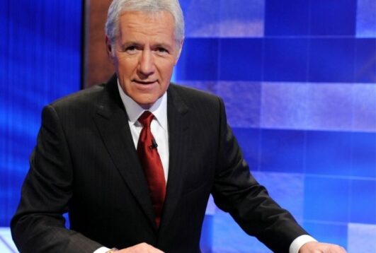 15 Most Popular and Charismatic TV Hosts - Housely