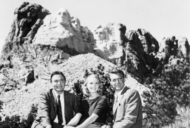15 Fascinating Details You Probably Didn't Know About Mount Rushmore ...