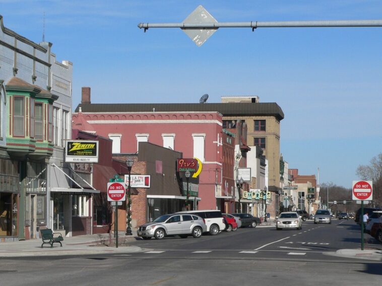 15 Things Only People from the Midwest Will Understand - Housely