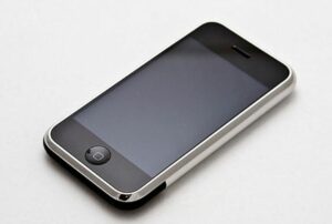 15 Game-Changing Inventions That Faced Ridicule - Housely