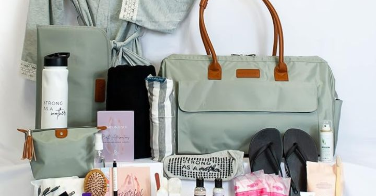 15 Hospital Bag Essentials For Labor And Delivery Day - Housely