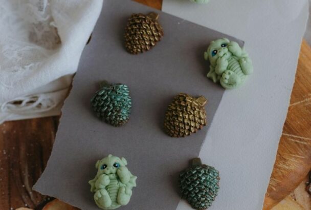 15 Unique Ways To Use Your Acorn Collection - Housely