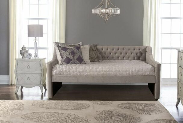 15 Must-Have Beds That Maximize Small Spaces - Housely