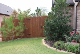 20 Stylish Ways to Add Privacy to Your Front Yard - Housely