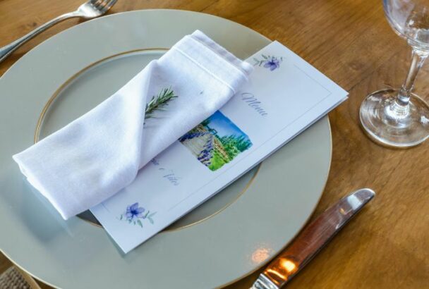 20 Easy to Advanced Napkin Folds to Wow Your Guests - Housely