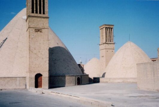 10 Ways The Amish Keep Their Food Chilled Without Refrigerators - Housely