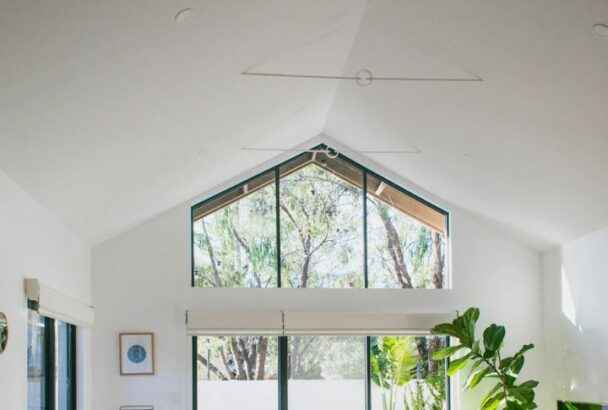 Why Homeowners Are Divided Over Vaulted Spaces - Housely