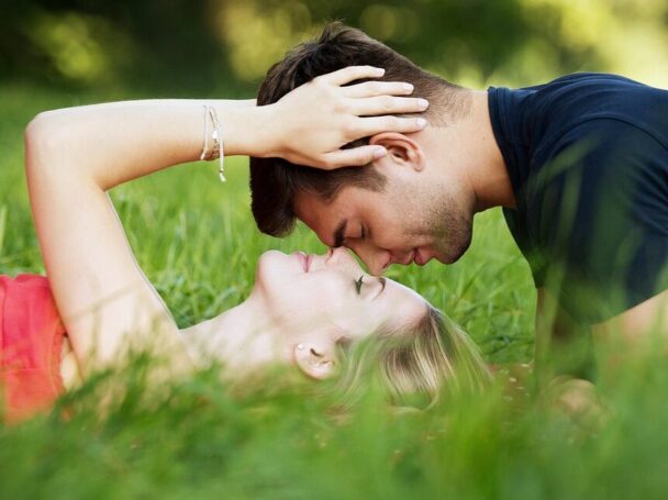 15 Signs You’re Spiritually Compatible With Someone - Housely