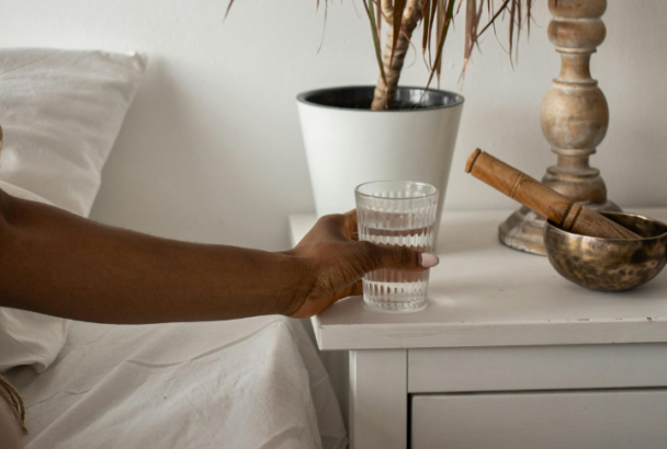 10 Simple Ways To Stay Hydrated Every Day - Housely