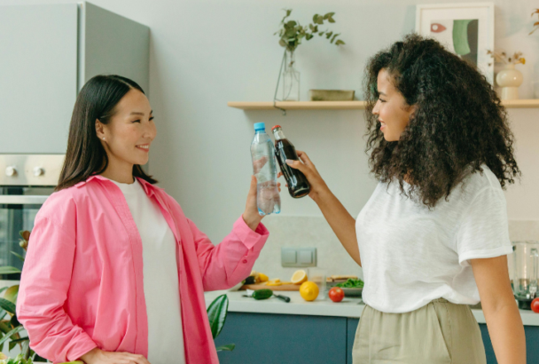 10 Simple Ways To Stay Hydrated Every Day - Housely