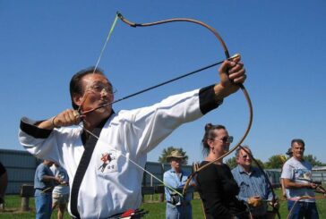 10 Native American Weapons Used For Survival And Combat - Housely