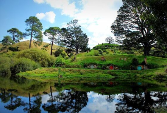10 Real-Life Hobbit Homes That Feel Straight Out Of Tolkien’s World ...