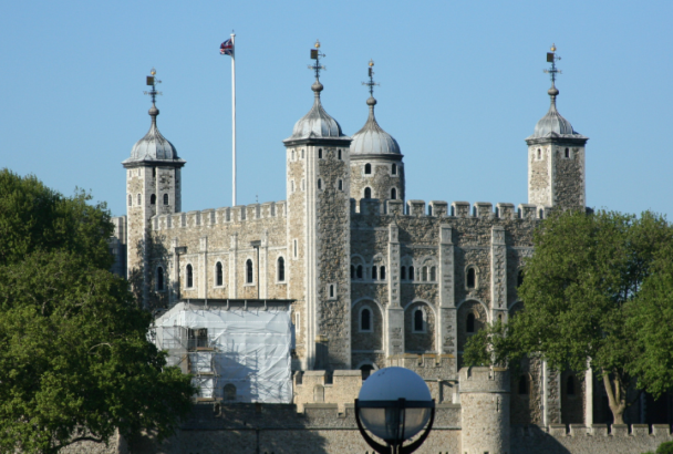 20 Haunting Buildings That Seem Almost Supernatural - Housely