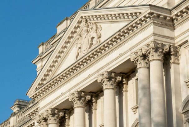 10 Elements That Make Georgian Homes Stand Out - Housely