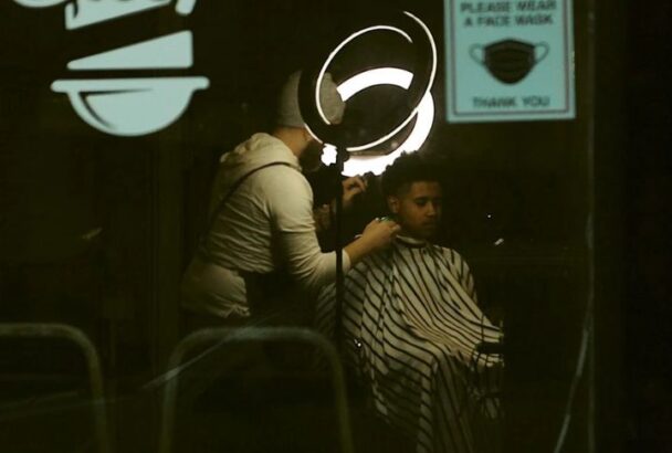10 Warning Signs Your Haircut Will End In Tears - Housely
