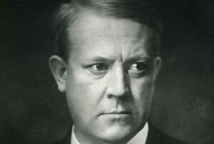 10 Infamous Spies And Backstabbers Who Betrayed Their Countries - Housely