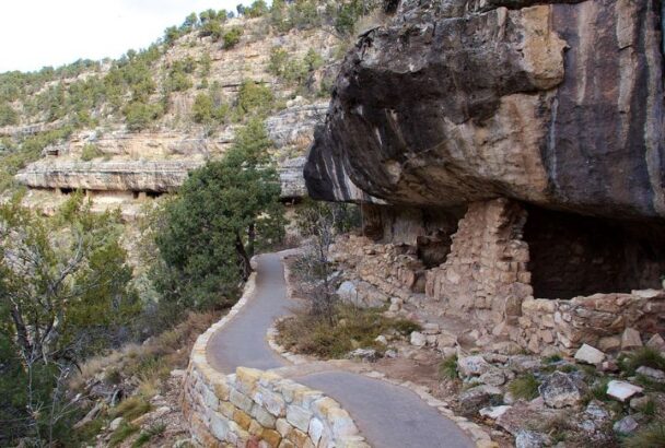 10 Ancient Civilizations That Shaped Early North America - Housely