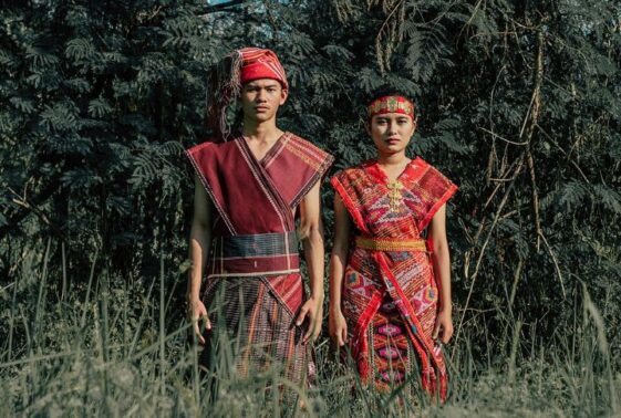 20 Religious Garments That Reflect Culture and Devotion - Housely