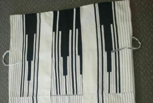 20 Religious Garments That Reflect Culture and Devotion - Housely