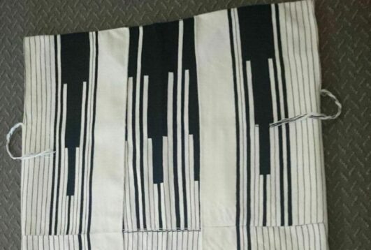 20 Religious Garments That Reflect Culture and Devotion - Housely