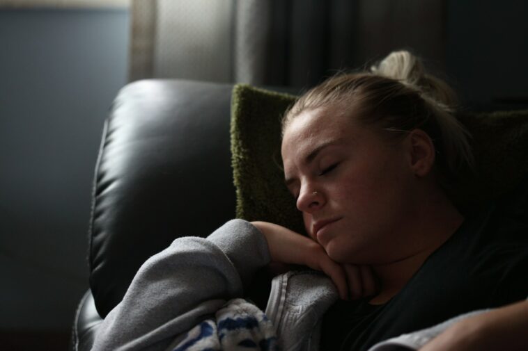 15 Things You Should Never Do When Someone Shows No Interest in You ...