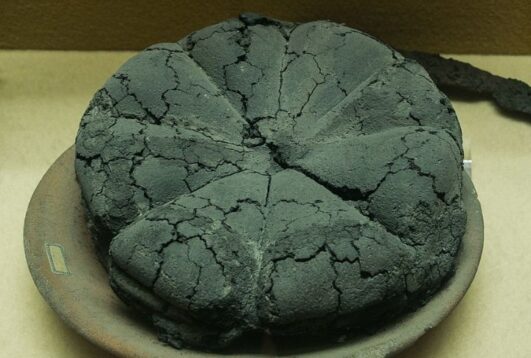 10 Foods That Fed Pompeii Before Vesuvius Struck - Housely