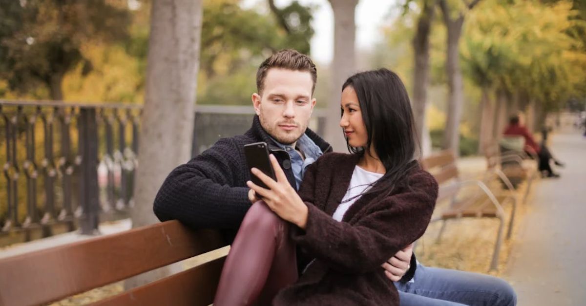 20 Behaviors In Marriage That Trace Back To Childhood - Housely