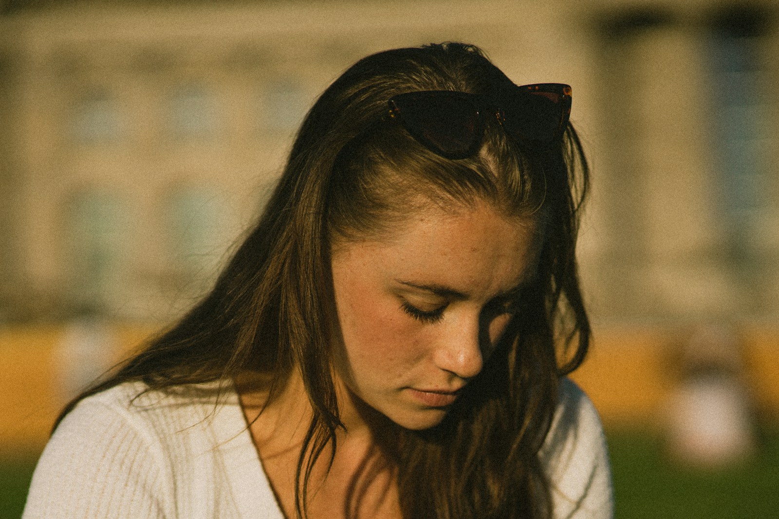 15 Signs Someone Isn’t a Good Person - Housely