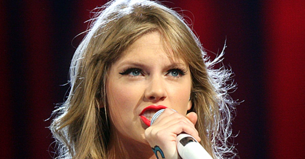 20 Songs People Have Been Singing Wrong for Years - Housely