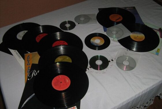 20 Things That Define Baby Boomers’ Childhood - Housely