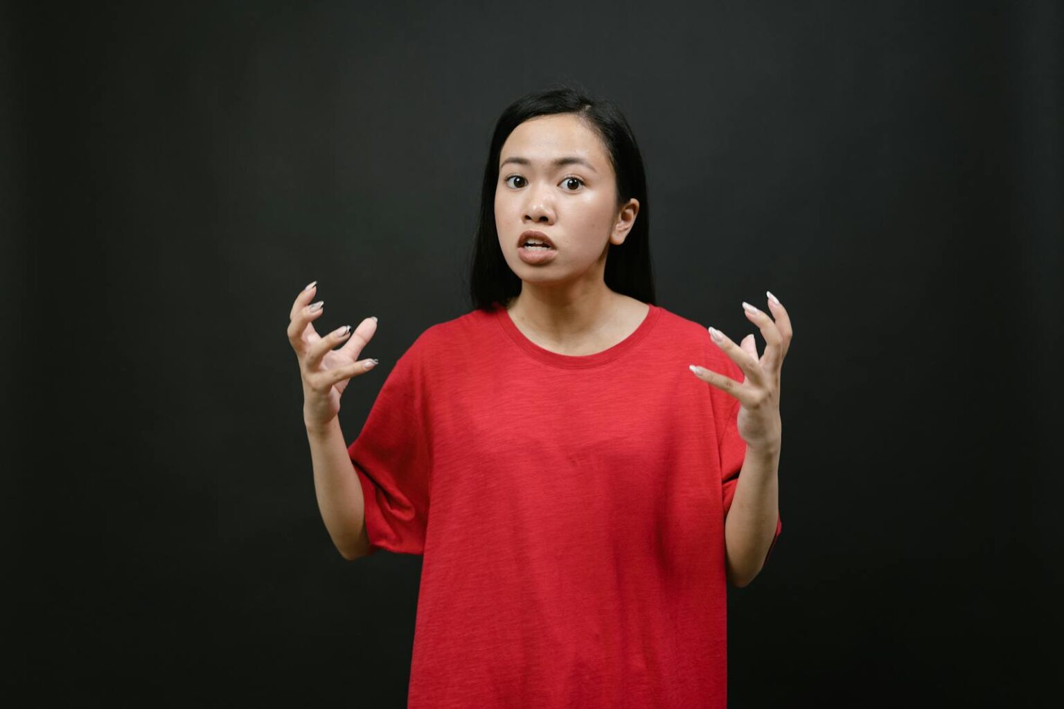 15 Signs You Should Cut Ties With a Friend Immediately - Housely