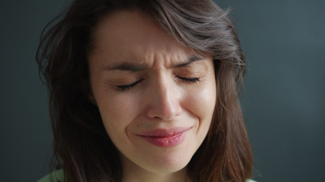 15 Traits of Highly Sensitive People - Housely