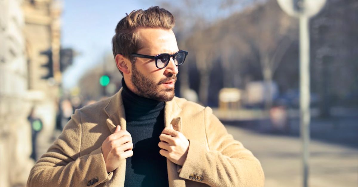 20 Signs That Prove He’s A Gentleman - Housely