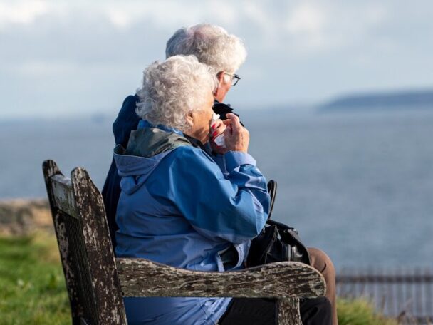 15 Things No One Tells You About Marriage After 30 Years - Housely